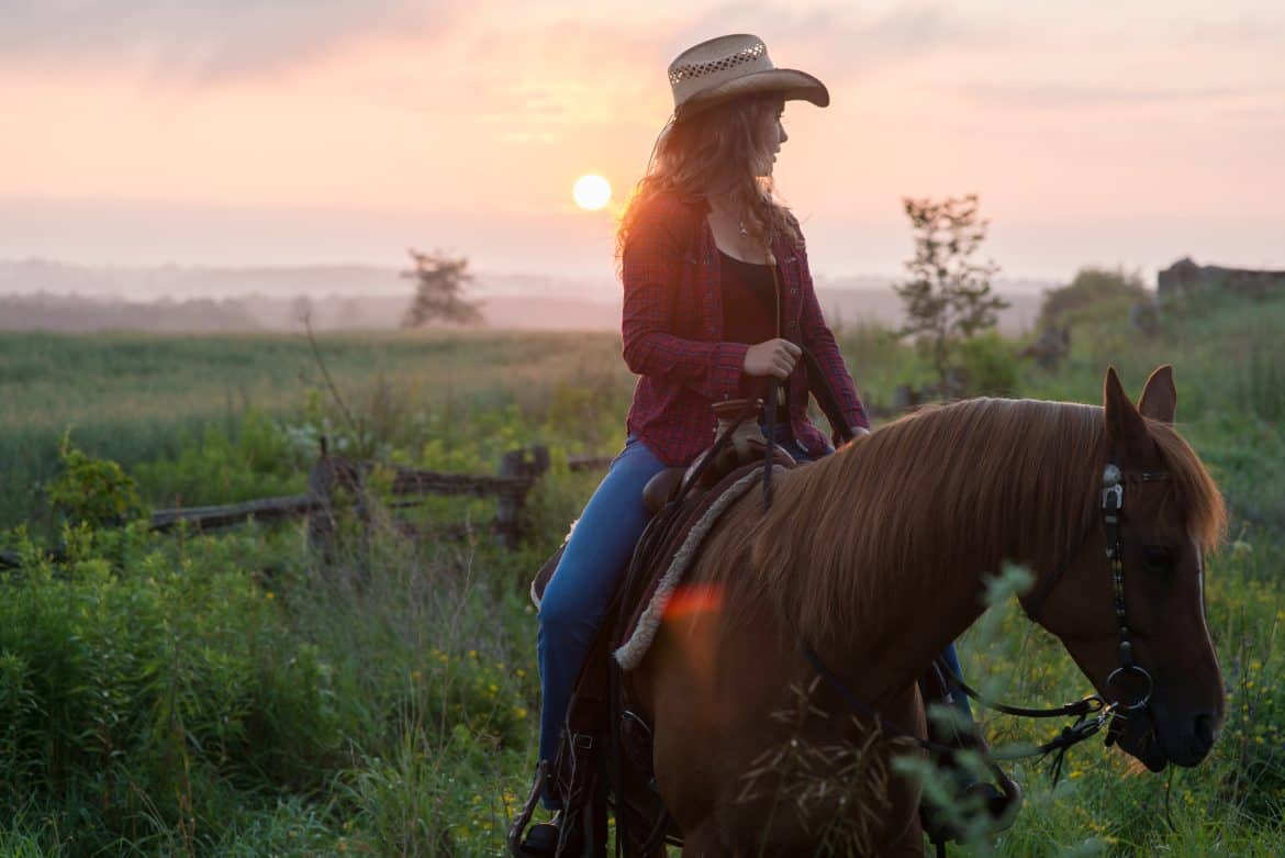 Horseback Riding Alone: 7 Important Safety Tips